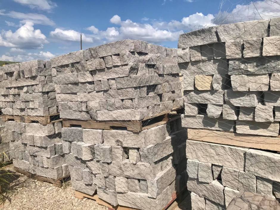 Chopped Stone - Classic Rock Stone Yard