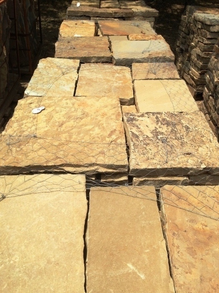 Flagstone - Classic Rock Stone Yard