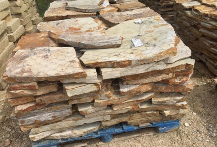 Flagstone - Classic Rock Stone Yard